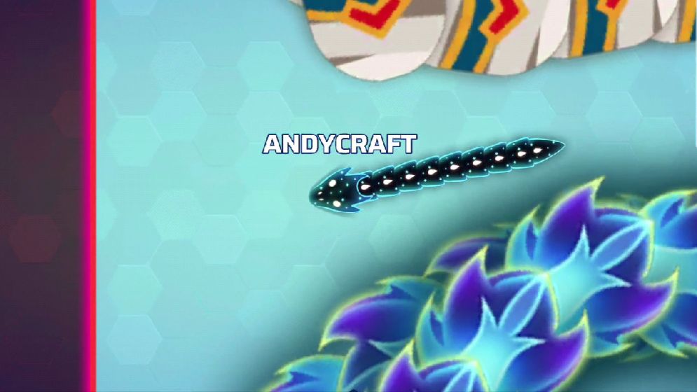 Неожиданный разворот в Snake.io.