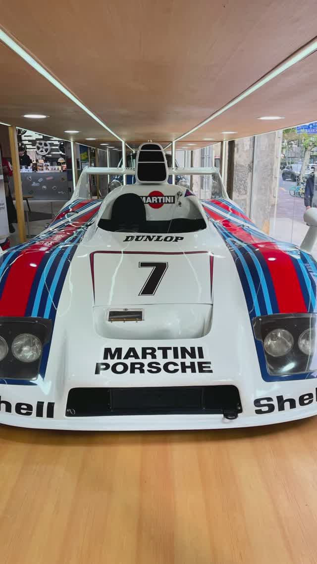 PORSCHE 936 - легенда Ле-Мана в ливрее Martini Racing | PREMIUM IMPIRT в📍гараже Porsche в Шанхае