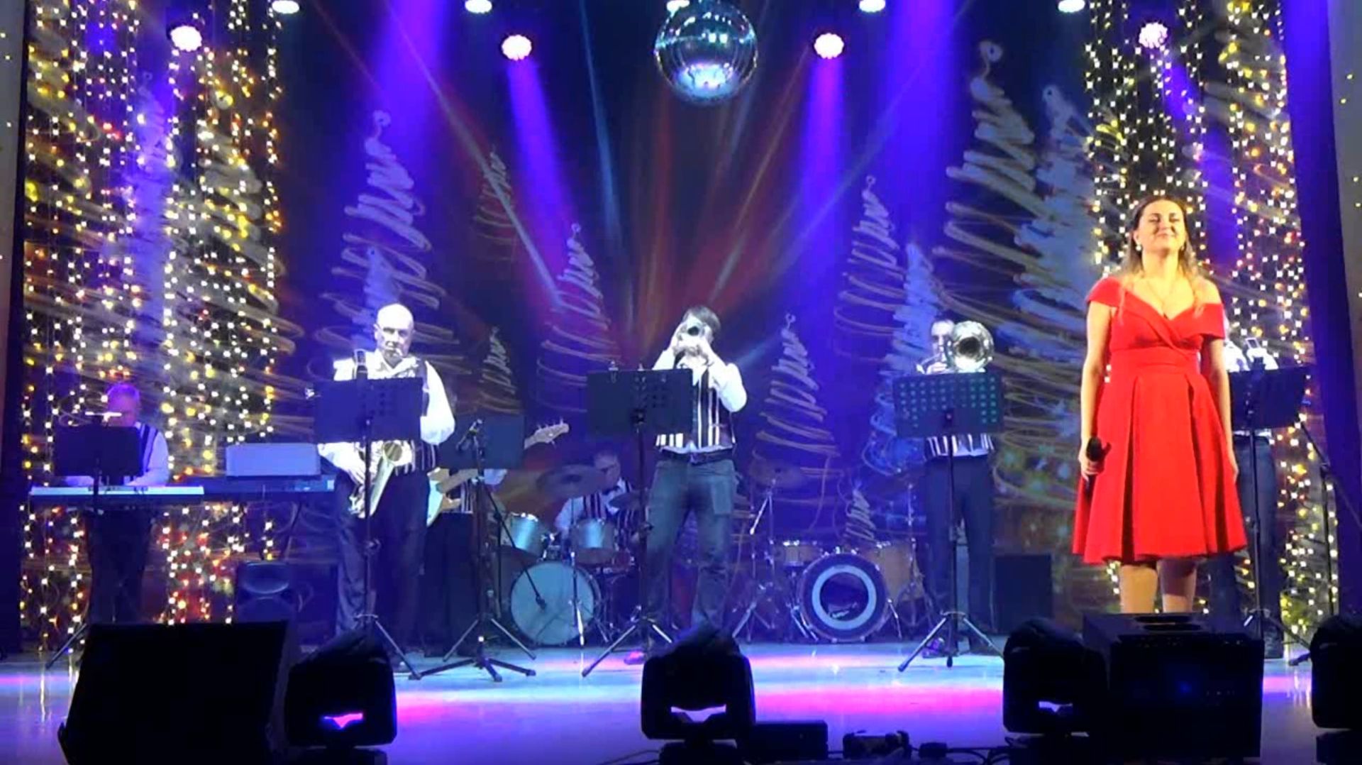 Районный конкурс "Ретро-2026" в ДК.Спутник города Вязники. 1-я часть