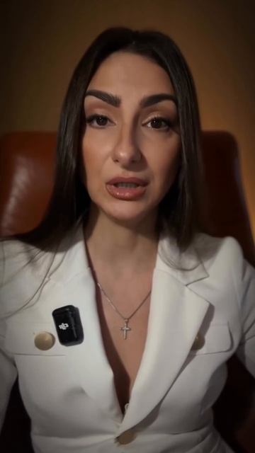 КТО ДОЛЖЕН ЛЮБИТЬ БОЛЬШЕ