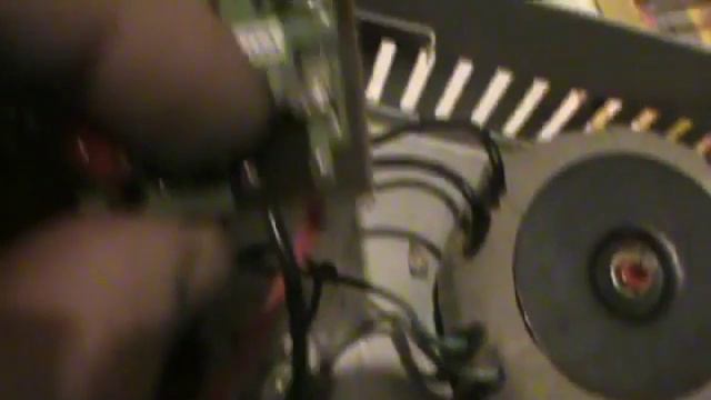 начал делать одно сделал другое лампа и преобразователь 220 на 12 вольт автономное питание