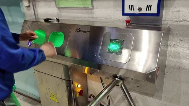 Проходной модуль гигиены ПМГ-101. Санпропускник для дезинфекции рук