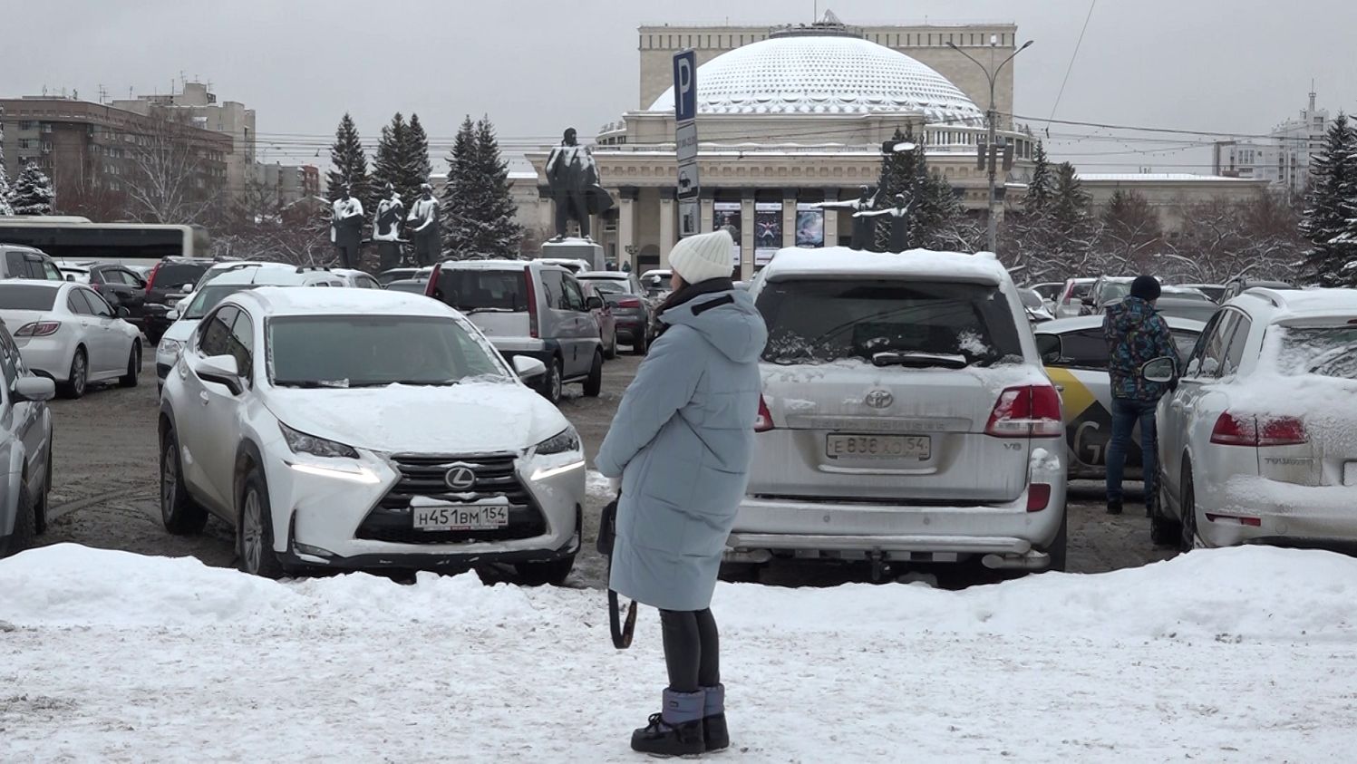 Новосибирским работникам погасили долги по зарплате почти на 650 млн рублей // 30.01.26