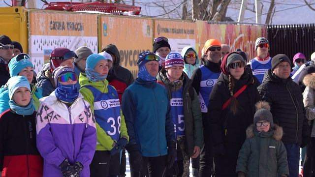 Во Владивостоке прошёл зимний триатлон «Ледяной остров».