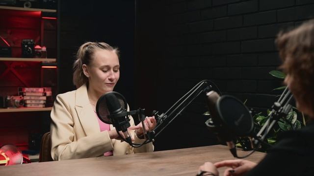 Подкаст "Крупным планом", гость - Екатерина Кузина