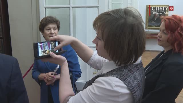 Новости СПбГУ: Визит финалистов конкурса по сохранению и защите исторической памяти в СПбГУ