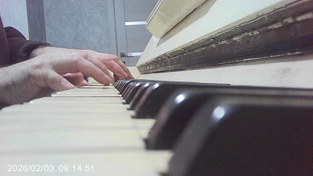 Разучиваю "В пещере Горного Короля" Э. Григ