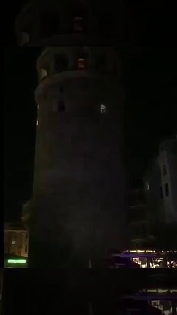 Искусство деструктивизма в проекционном шоу на фасаде исторического здания