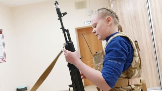 Соревнования по разборке-сборке МАК -  Грибова Дарья - 3 МЕСТО