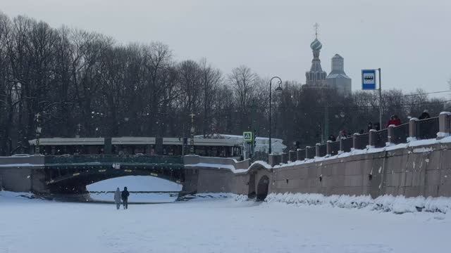 По рекам и каналам Петербурга. Зима в Питере. Санкт-Петербург февраль 2026. Красота! Лед на Неве