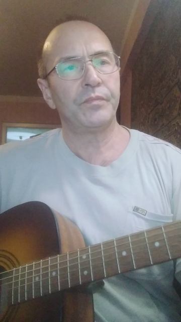 Правит миром царица Зима /авт. песня/