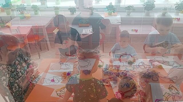 Техника "Рисование верёвочкой" (воспитатель Трушова Г.М.)