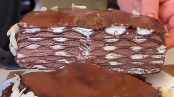 Шикарный Блинный ТОРТ...🥞🍫😋