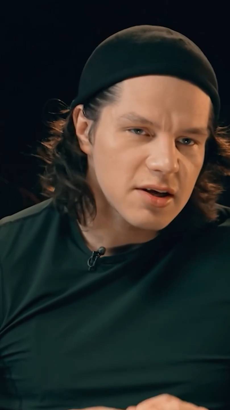 «Женщина не должна говорить параллельно с мужчиной»