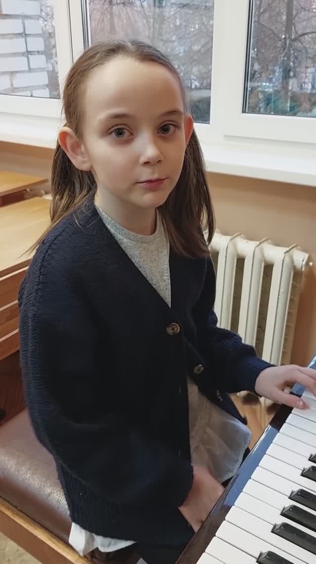 Сольф. №103 из сб.Калм. и Фр. Верпета Александра 2кл.