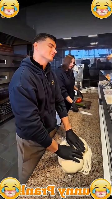 Работает... но не совсем.)