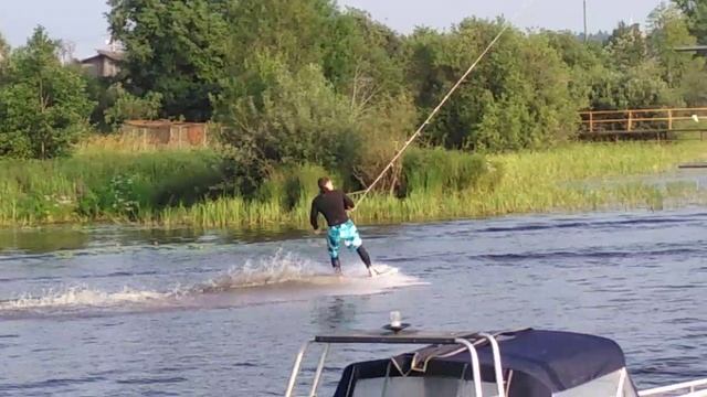 Водные лыжи