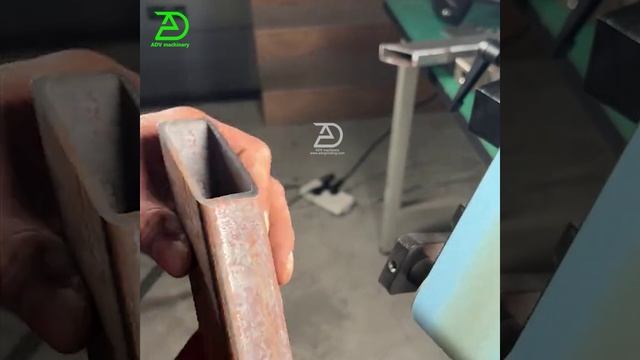 ADV116 Industrial Belt Grinding Machine: Perfect Finish for Cut Square Tube Ends!