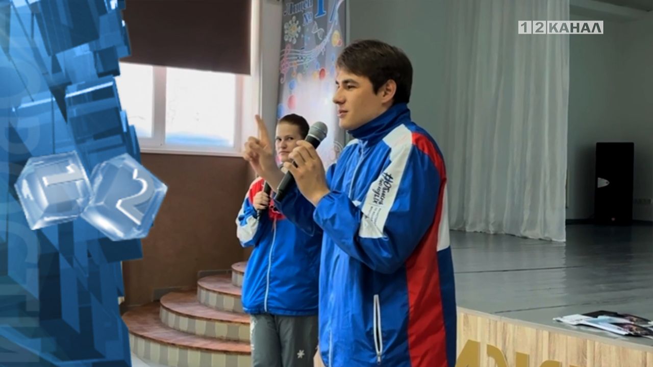 Снежный десант продолжает активно работать в Березовском