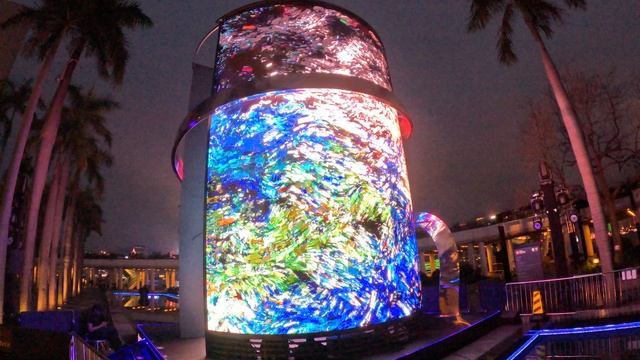 Чудеса ночного Гонконга! Часовая башня - это всё что осталось от Контонского вокзала!