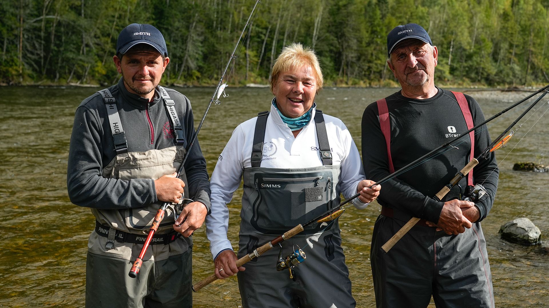Рыбалка на ленков дальневосточной реки Красивая.Часть 1
