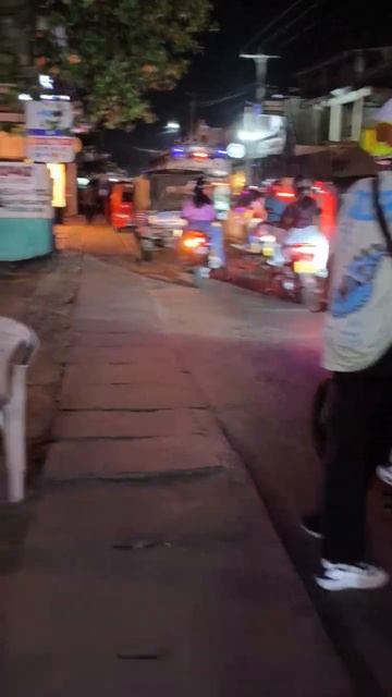 Невозможно сравнить с индийской жизнью. Вечер в Негомбо на Шри Ланке.