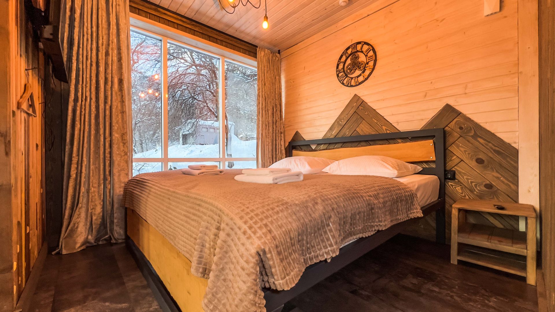 Арт дом Желтый в Архызе