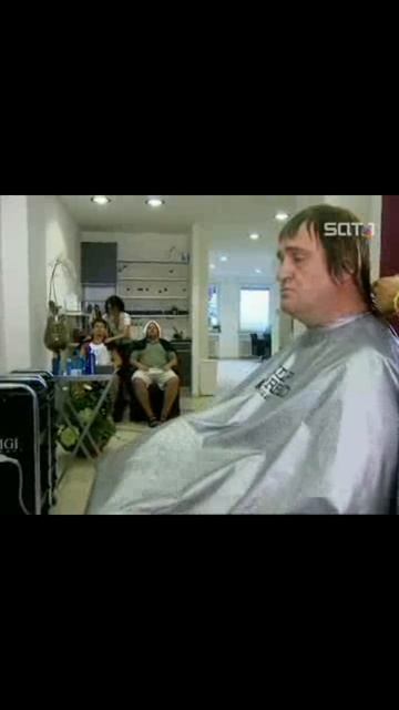 Парикмахер. Юморное видео. Ржачка