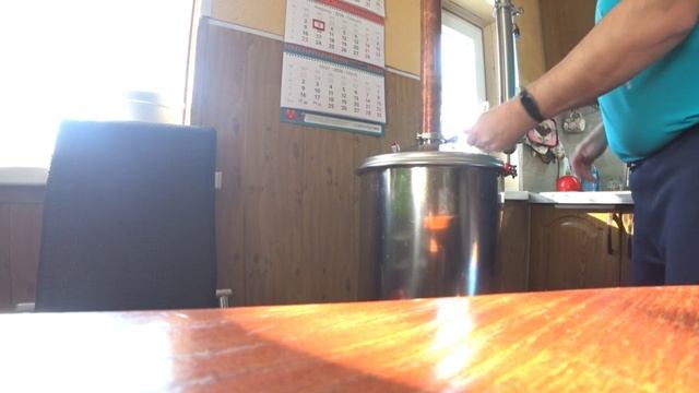 Дистиллят из сухофруктов - первый перегон