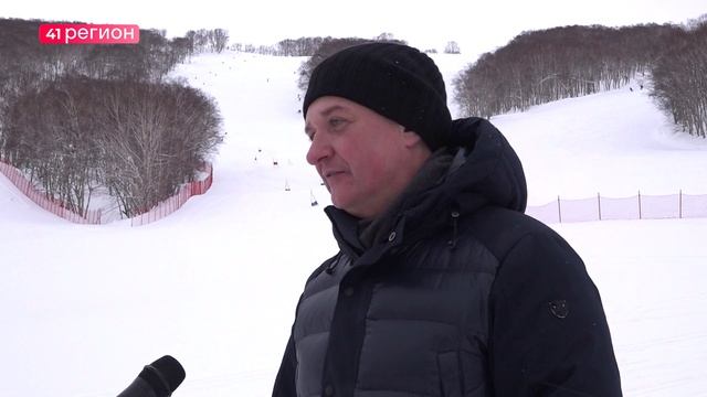 ИНВЕНТАРЬ, КУПЛЕННЫЙ ПРИ ПОДДЕРЖКЕ КАМЧАТСКОГО ДЕПУТАТА, ПОМОГАЕТ ЮНЫМ ГОРНОЛЫЖНИКАМ ПОБЕЖДАТЬ