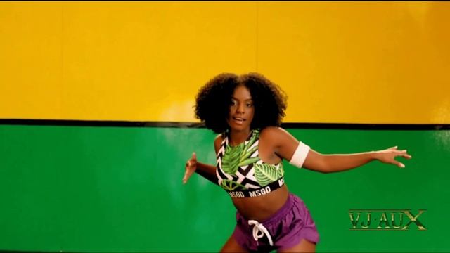 Daisy Dee - Headbone Connected (Eurodance 90's) VJ Aux.mp4 смотреть онлайн видео от VJ Aux в ...