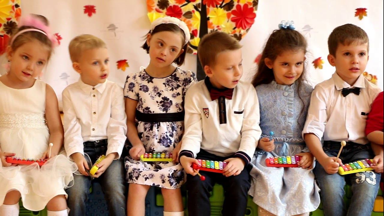 2019 11 До свидания, Осень золотая (Центральный)