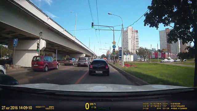 Крыло уцелело (чуть было не было)