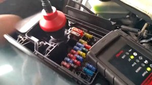 Mercedes E220 1999 OBD Port location / diagnostics Autel MaxiSys