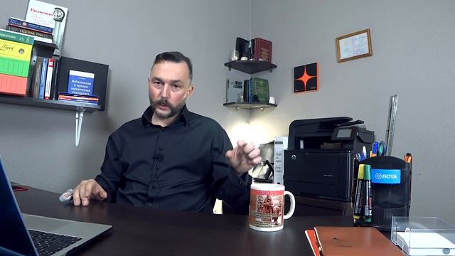 Взломает ли он дверь? Что будет, если не пустить судебного пристава в квартиру