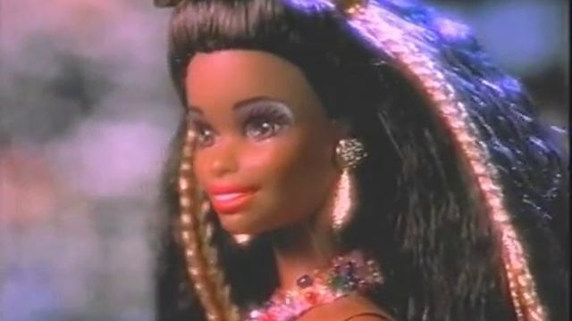 Mattel Shani Red Car (Кукла Шани и красная машина реклама)