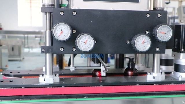 машина для укупорки бутылок шампуня