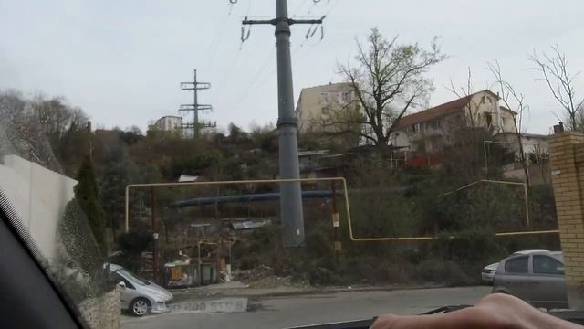 Улица Известинская в Адлере. В этом видео обзор улицы Известинской в Курортном Городке..mp4