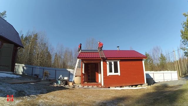 Установка солнечных батарей на разные скаты крыши