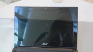 Acer Aspire One D255 Hands On - German