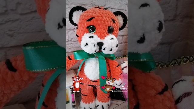 Тигрята амигуруми ручной работы 30 см