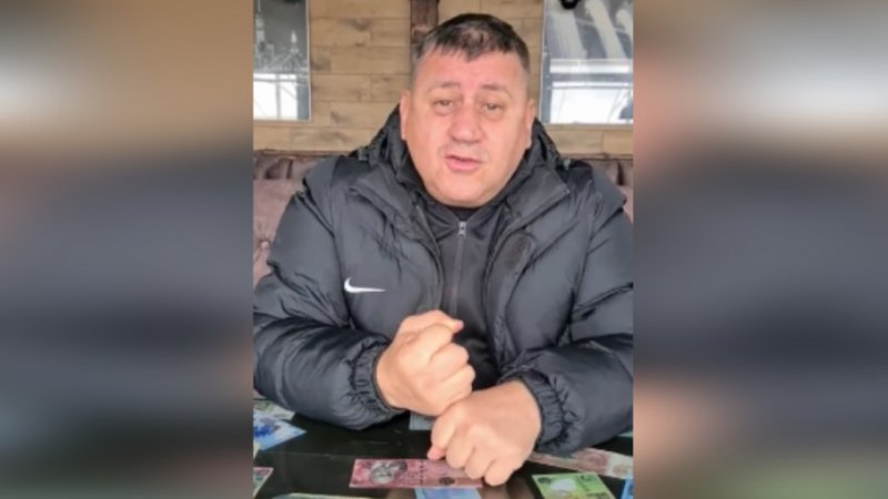 Анекдот про хорошую память.mp4