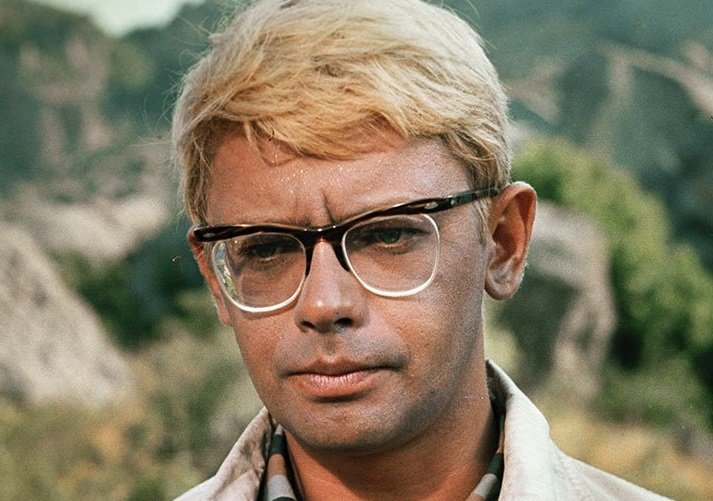 Назад в Совёнок, или Пионерские приключения Шурика.mp4