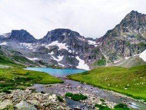 Фантастические Имеретинские озёра ждут нас.