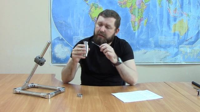 25. Из какого материала сделан блокиратор Перехват - Универсал и его корпус (муфта).mp4