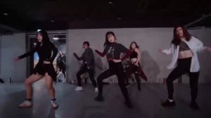 Kris/ Beginner's Class/ 불장난 (Playing With Fire) - Blackpink