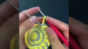 вяжем красивый узор крючком