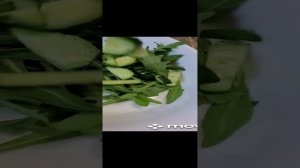 Хрустящий салат с рукколой и сыром!