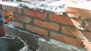 Кладка кирпича под расшивку