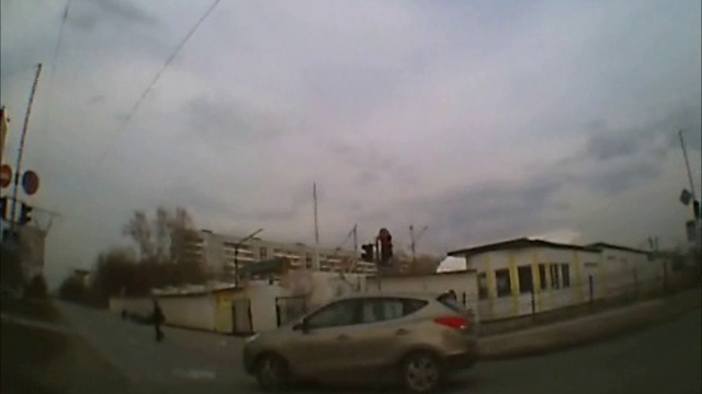 Атака клоунов на дорогах за 15 минут